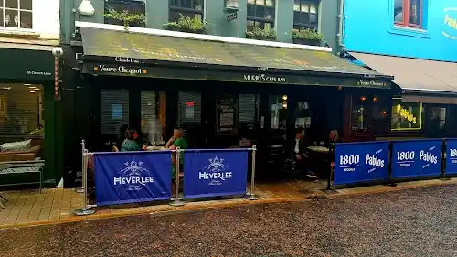 Muriel's Cafe Bar (Updated 2026) - The Queer Spot 🏳️‍🌈